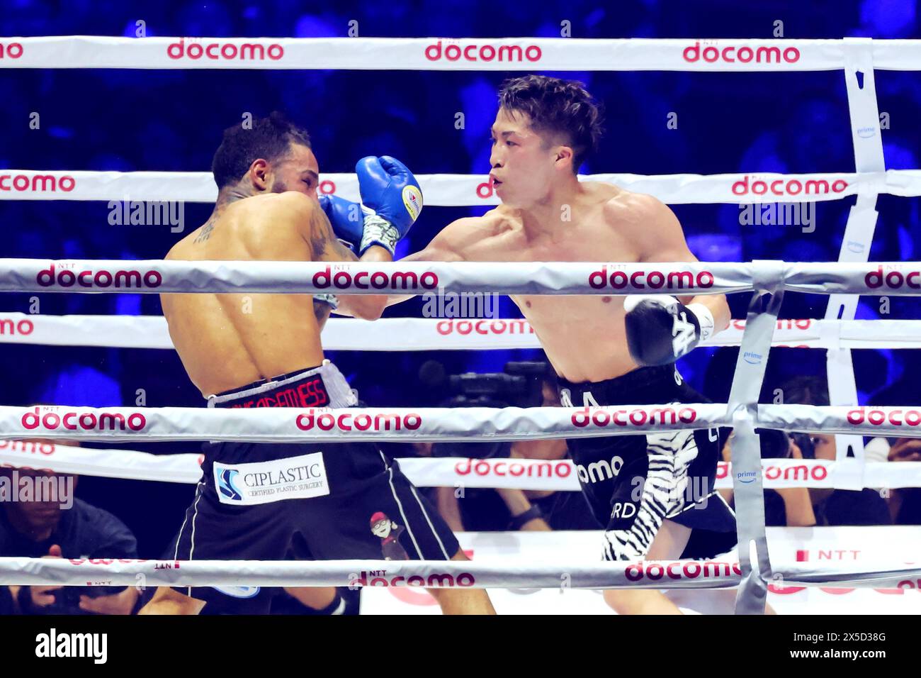 Tokyo, Japan. 6th May, 2024. (L-R) Luis Nery (MEX), Naoya Inoue (JPN ...