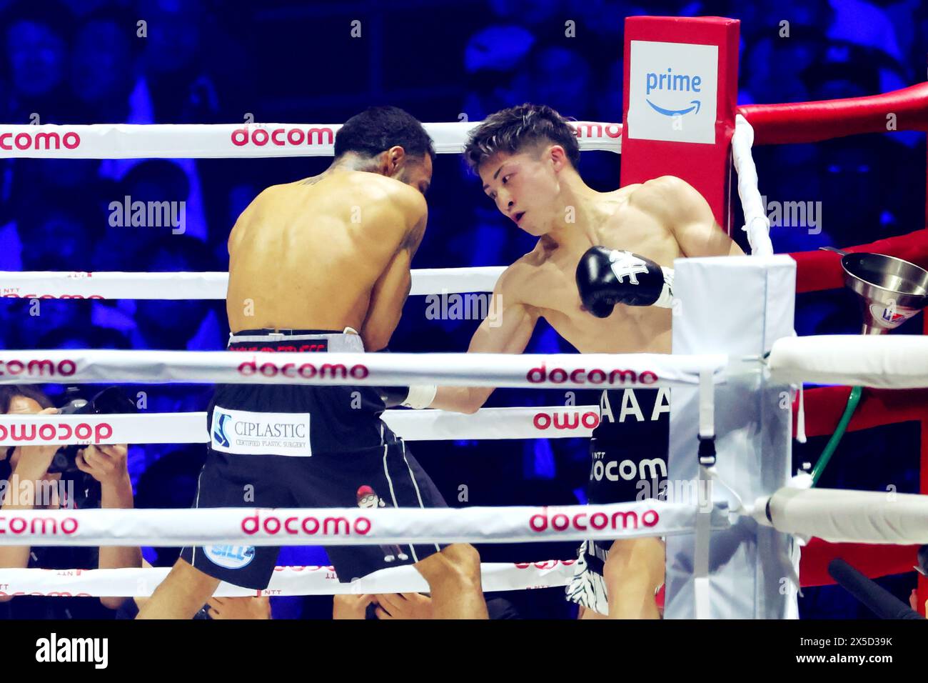Tokyo, Japan. 6th May, 2024. (L-R) Luis Nery (MEX), Naoya Inoue (JPN ...