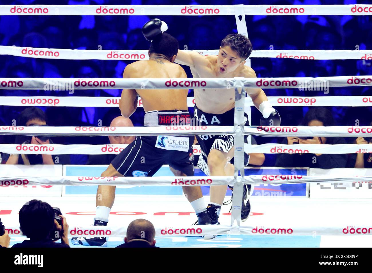 Tokyo, Japan. 6th May, 2024. (L-R) Luis Nery (MEX), Naoya Inoue (JPN) Boxing : IBF, WBA, WBC and ...