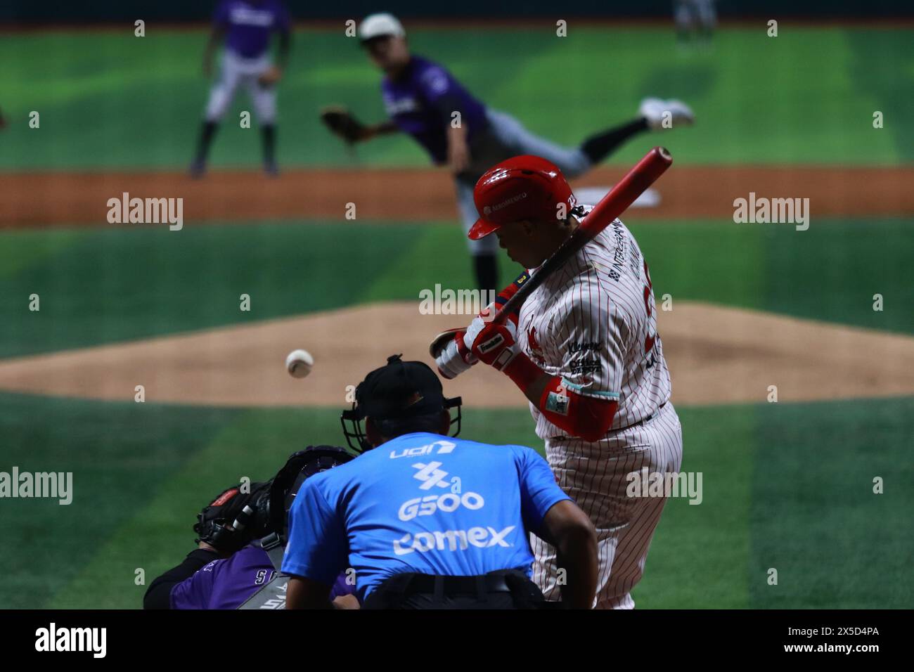Diablos rojos v conspiradores de queretaro hi-res stock photography and ...