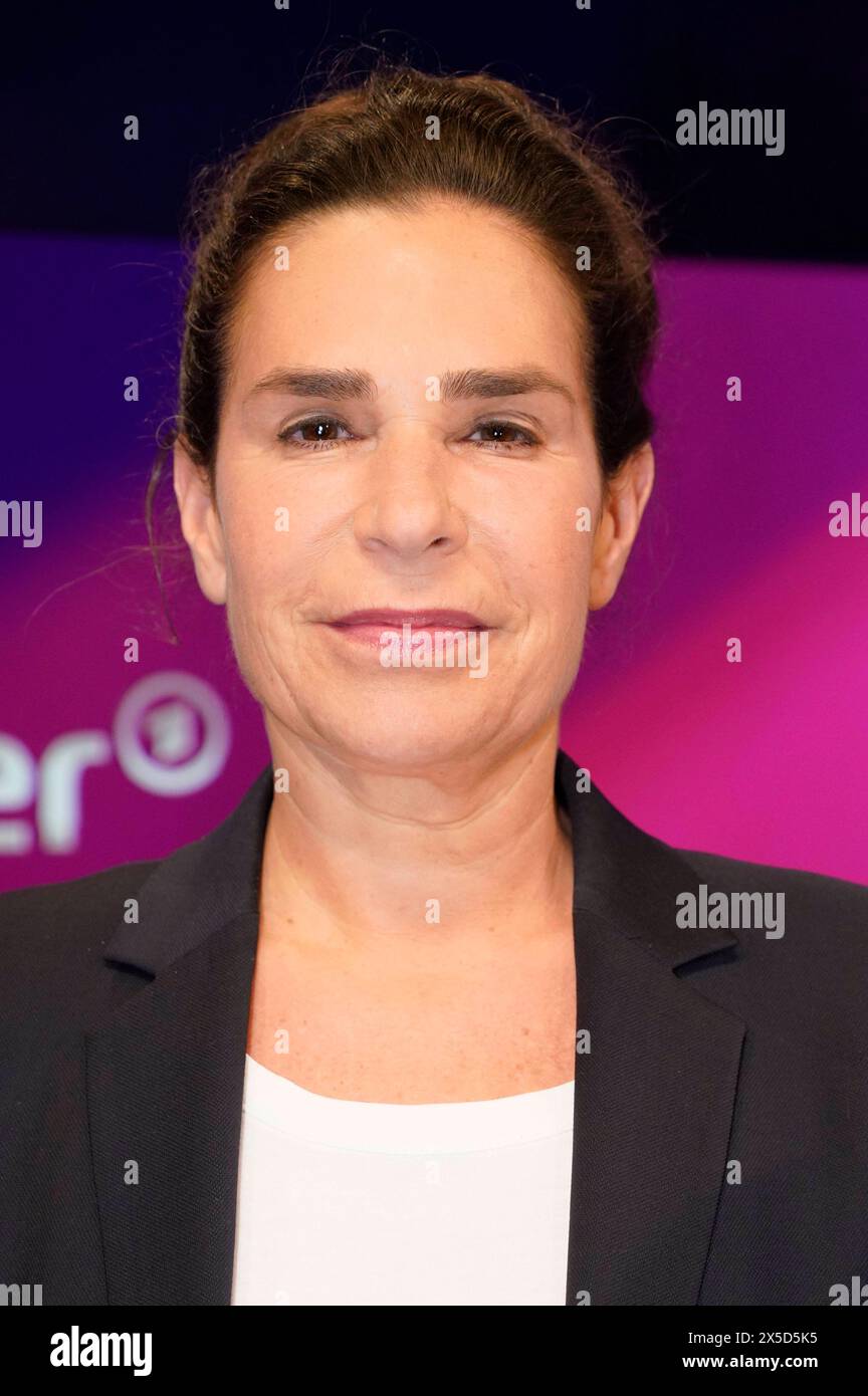 Dagmar Rosenfeld in der ARD-Talkshow maischberger im Studio Berlin ...