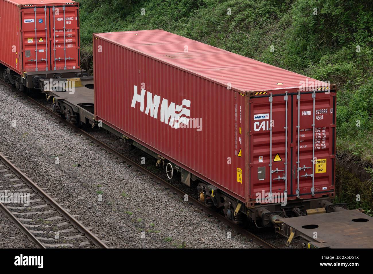 Containerised hi-res stock photography and images - Alamy