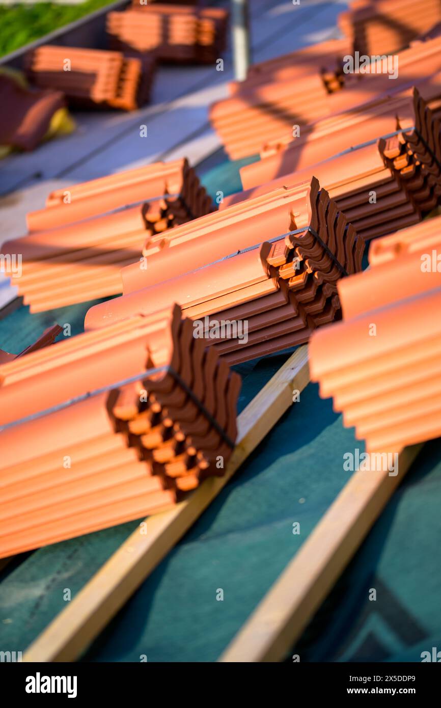 Red clay single roll roof tiles hi-res stock photography and images - Alamy