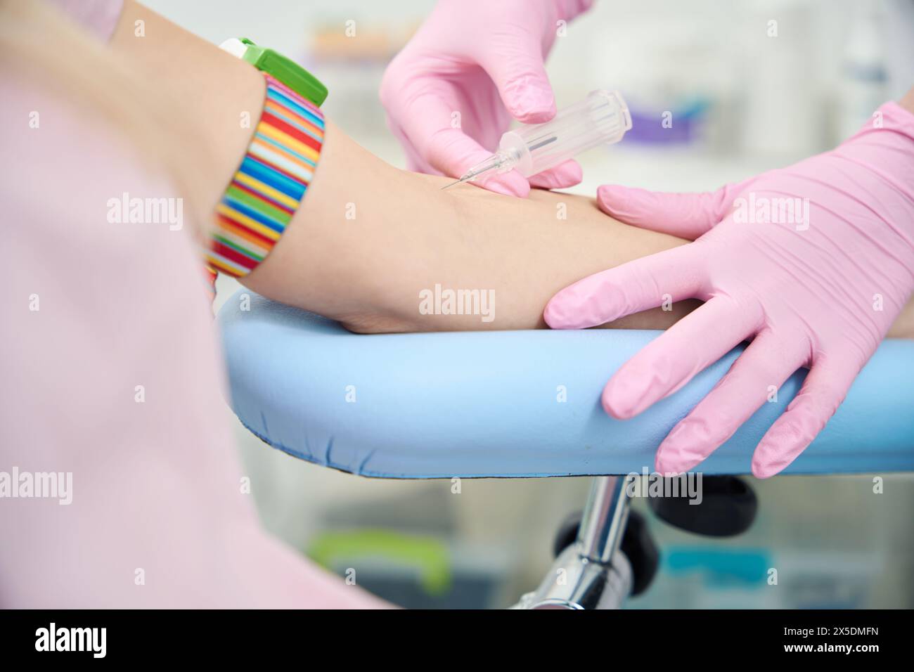 Venous blood sample hi-res stock photography and images - Alamy