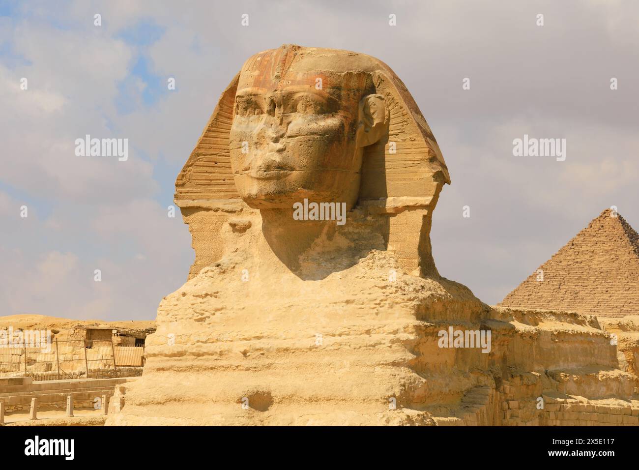 Egypt egyptian cairo giza pyramid hi-res stock photography and images ...