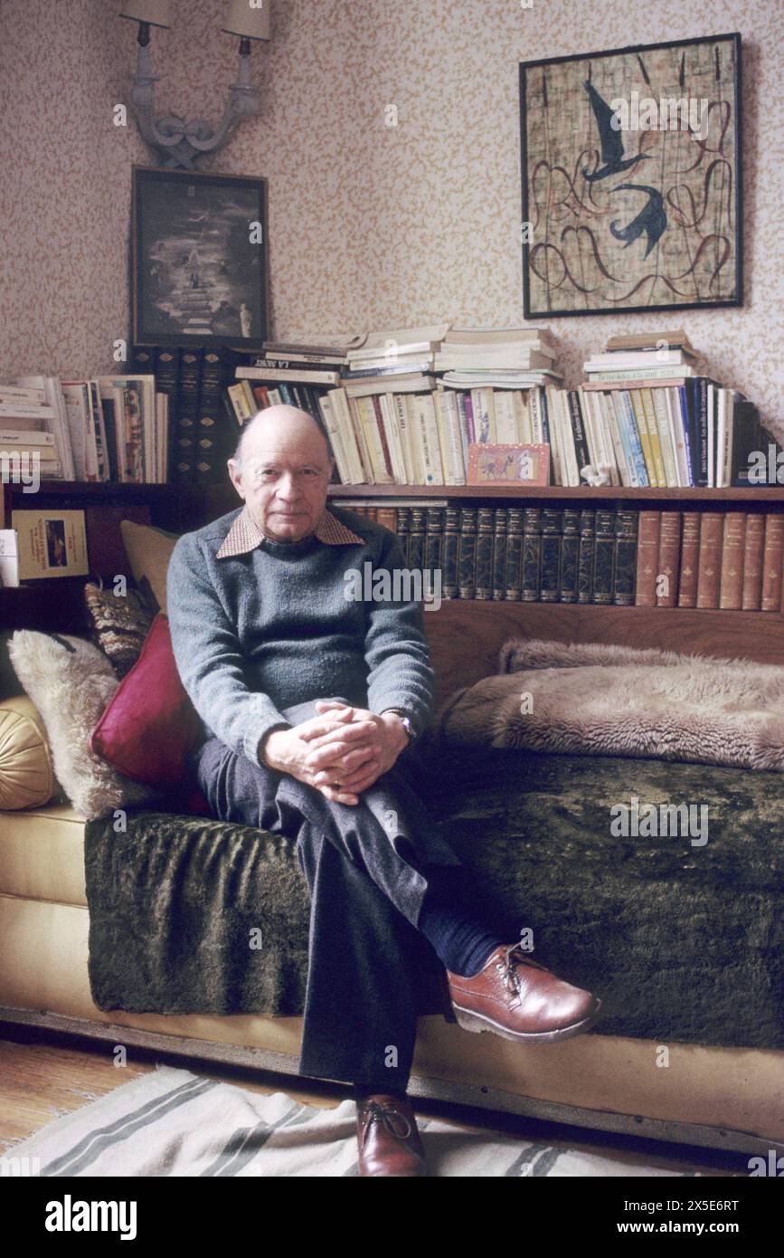 Jacques ellul hi-res stock photography and images - Alamy