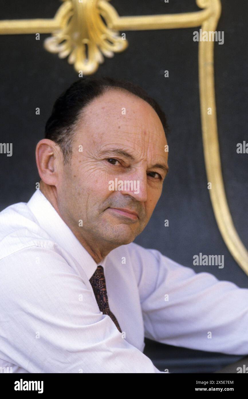Michel TOURNIER - Date : 19860901 ©John Foley/Opale.photo Stock Photo ...