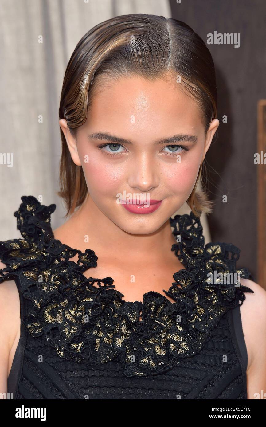 Ryan Kiera Armstrong bei der Weltpremiere des Kinofilms The Strangers ...