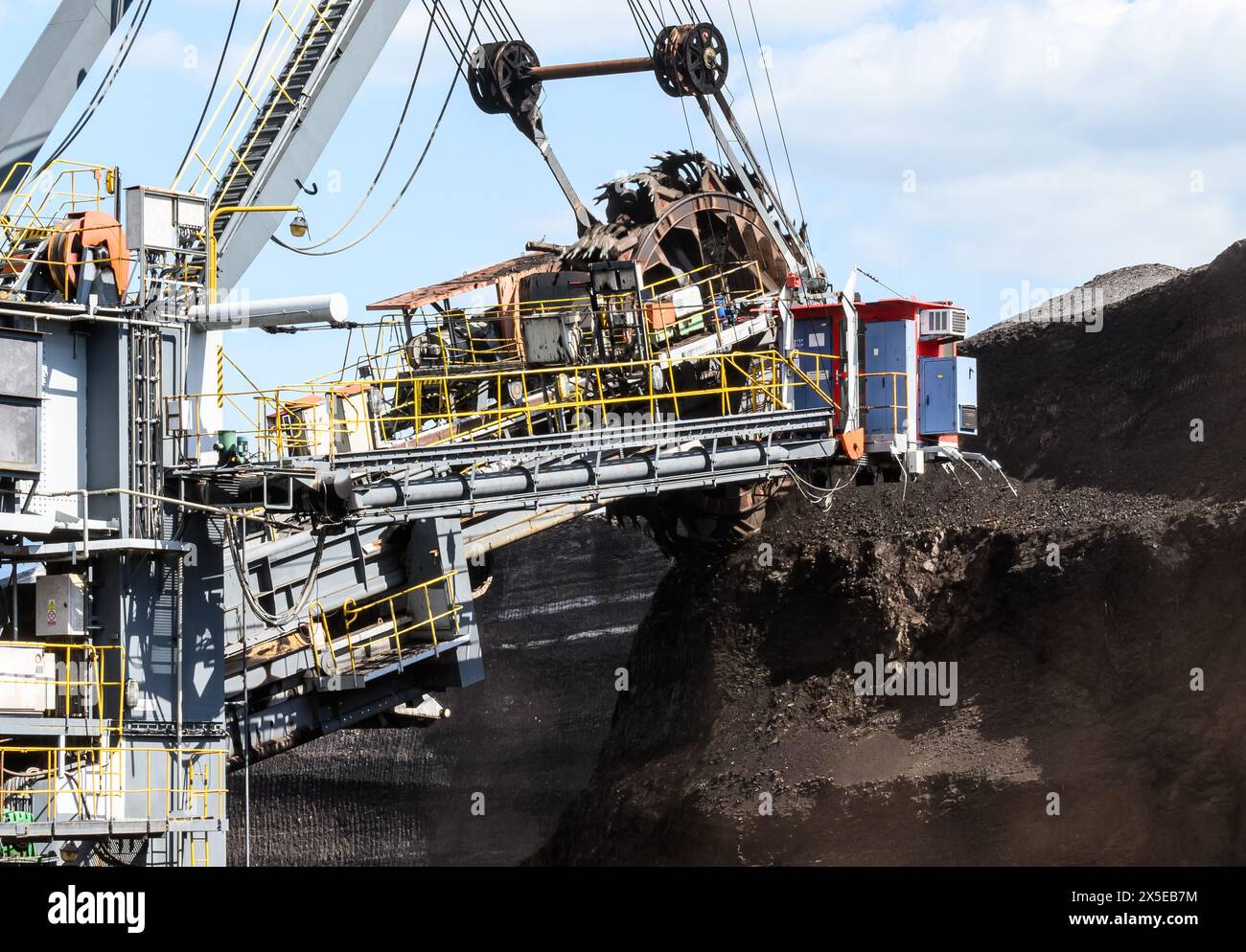 Press conference at the CSA quarry on the suspension of mining and ...