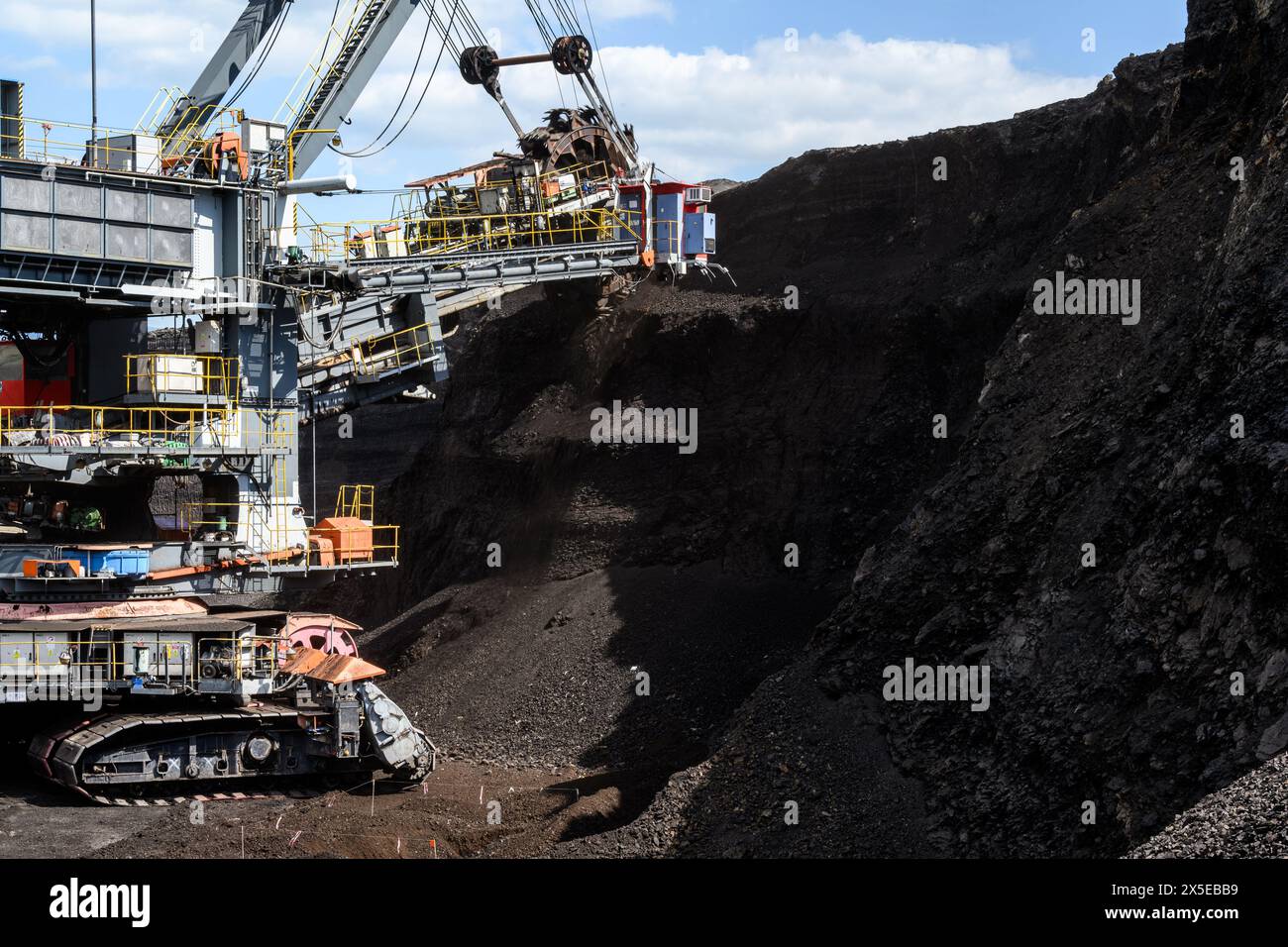 Press conference at the CSA quarry on the suspension of mining and ...