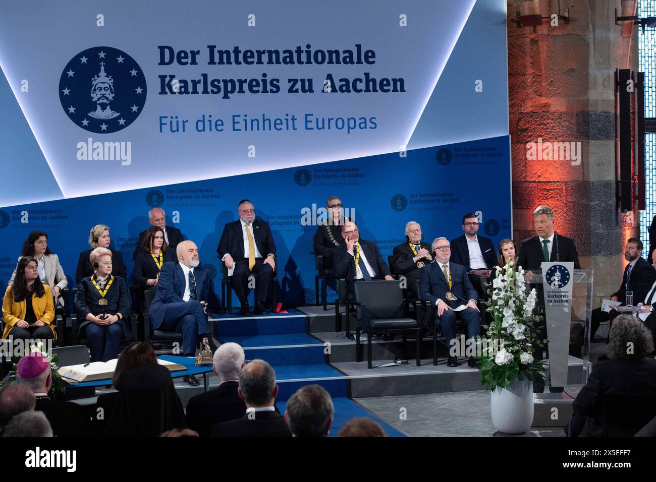 Politiker rede podium hi-res stock photography and images - Alamy