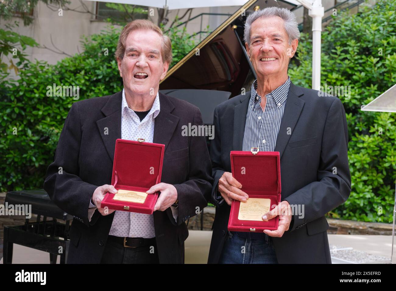 The members of Duo Dinamico, Manuel de la Calva and Ramon Arcusa during ...