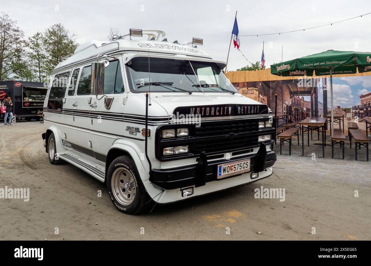 Gmc van hi-res stock photography and images - Alamy