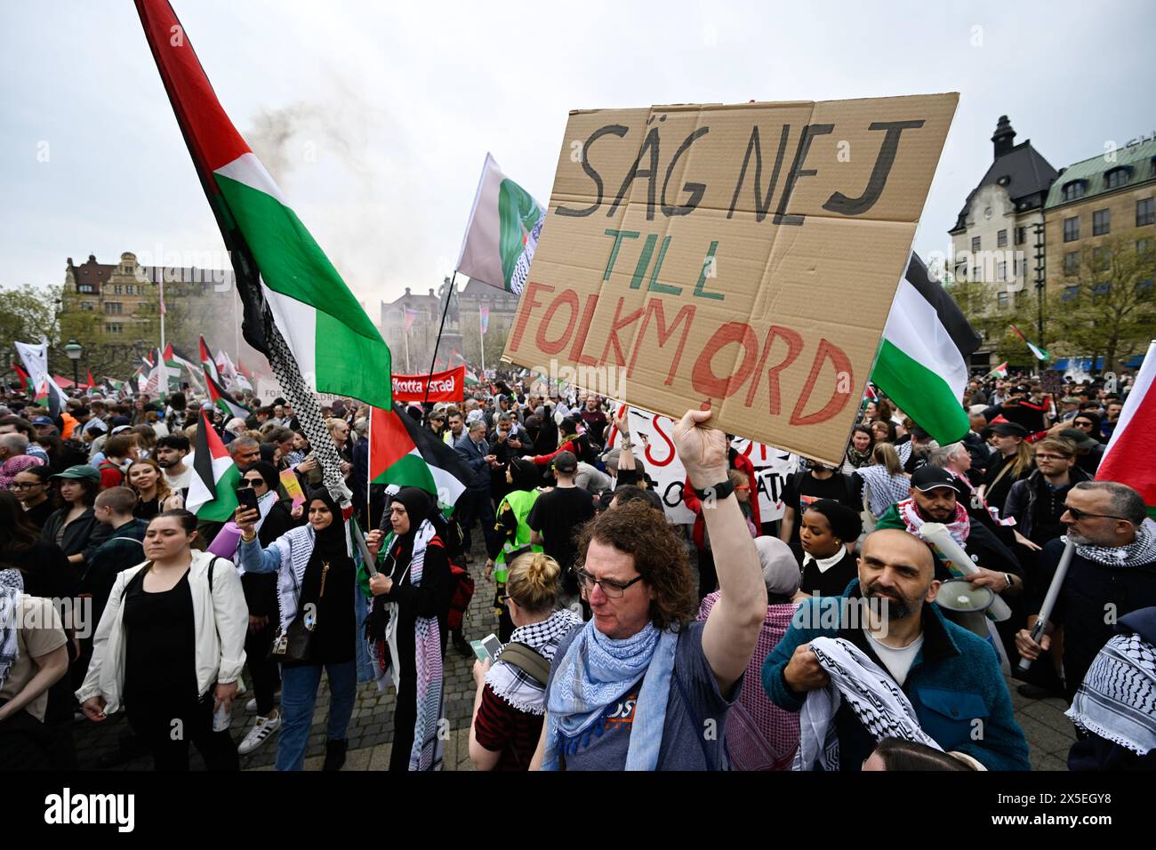 Malmo arena eurovision sign hi-res stock photography and images - Alamy