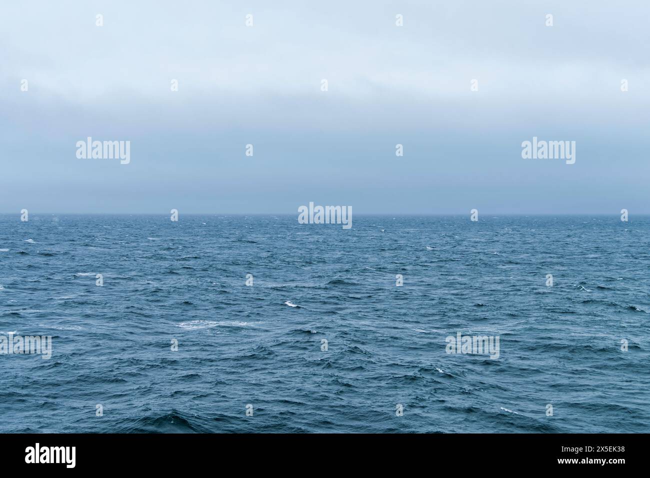 Seascapes with fog banks hi-res stock photography and images - Alamy