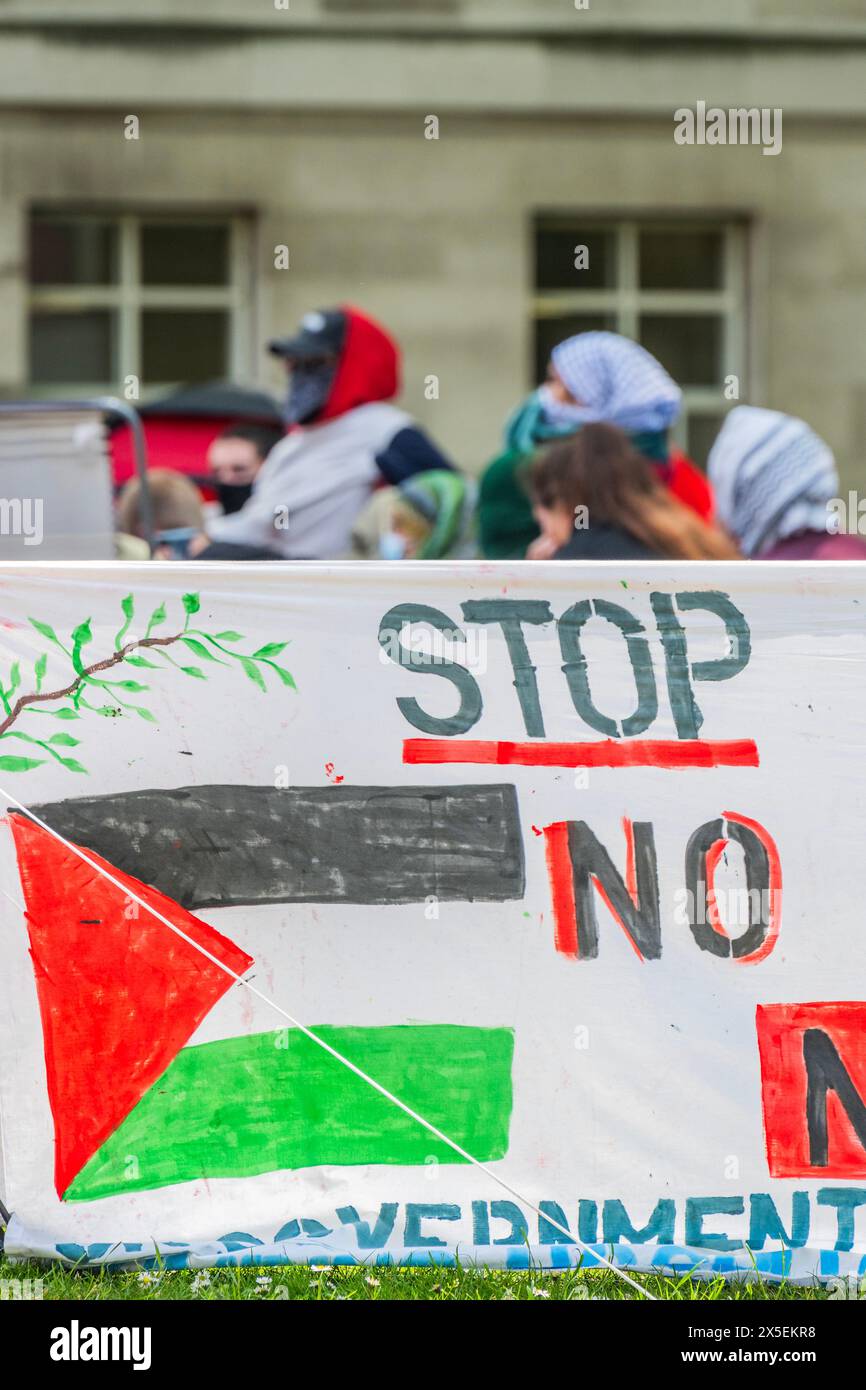 London, UK. 9th May, 2024. People come and go but student life largely ...