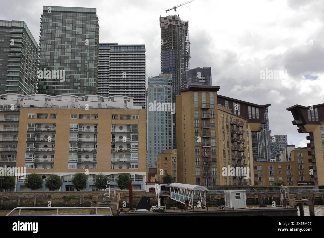 The beautiful cityscape of London with River Thames Stock Photo - Alamy