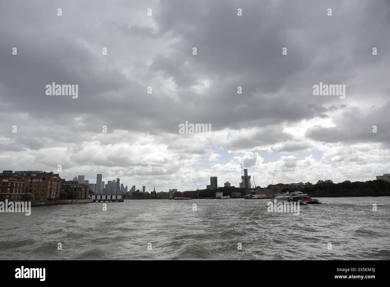 The beautiful cityscape of London with River Thames Stock Photo - Alamy