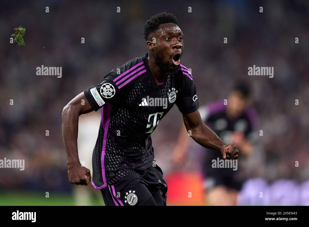 Alphonso Davies of FC Bayern München celebrates after scoring their ...