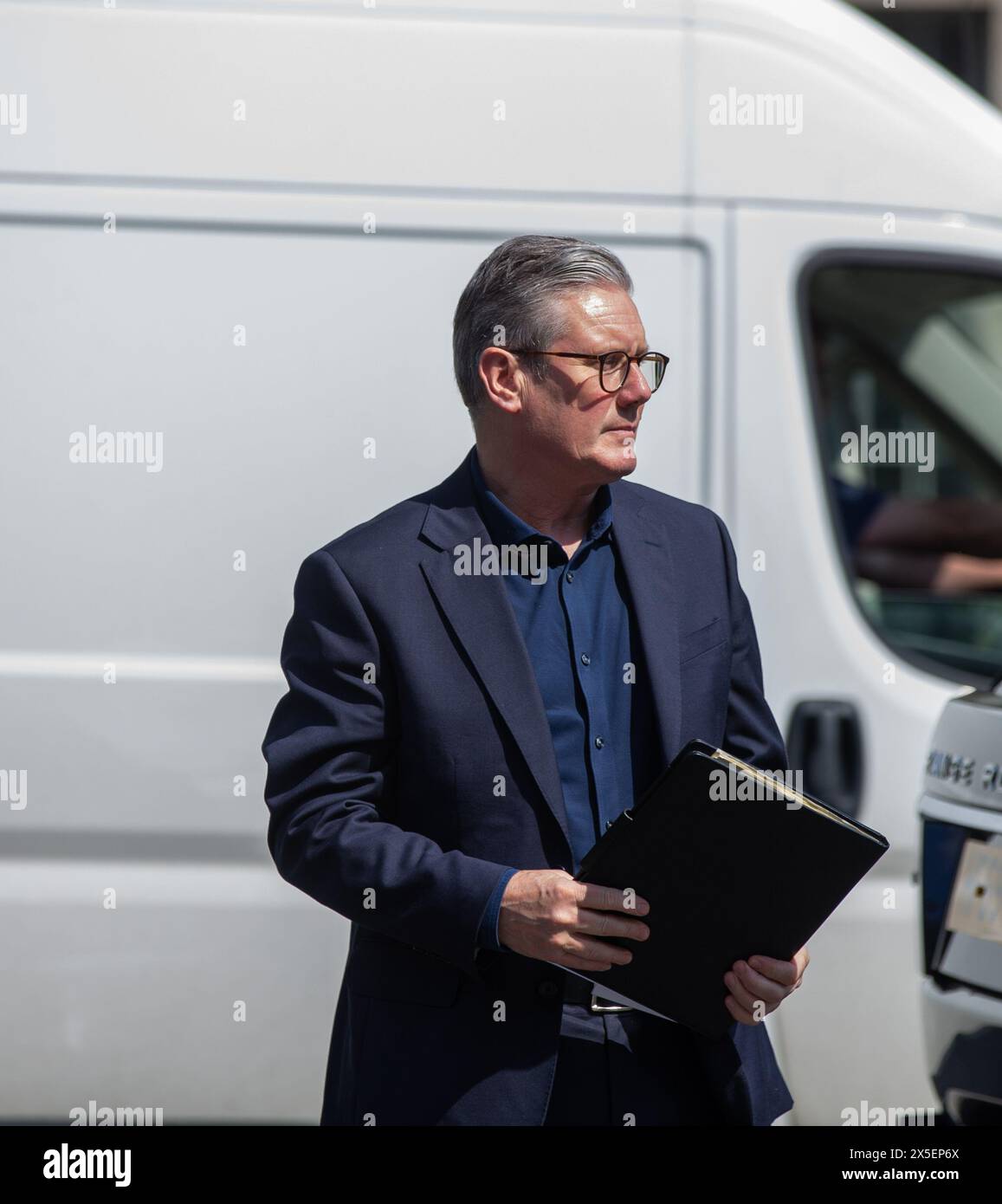London, uk 9th May 2024 Sir Keir Starmer, Leader of the Labour Party Arrives at Cabinet office ...