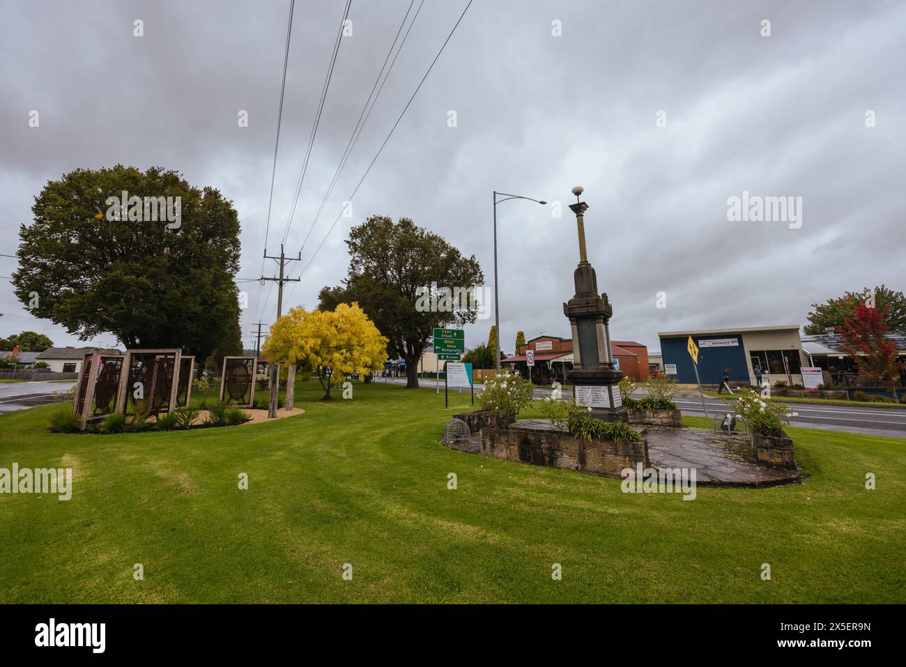 BRUTHEN, AUSTRALIA - APRIL 06 2024: The quaint township of Bruthen on a ...