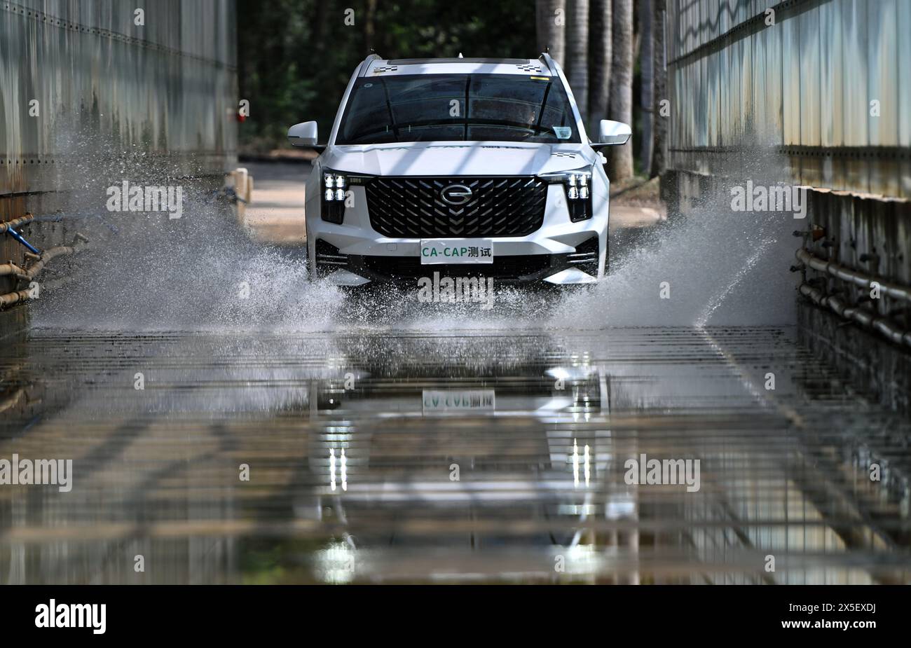 Salt water corrosion hi-res stock photography and images - Alamy