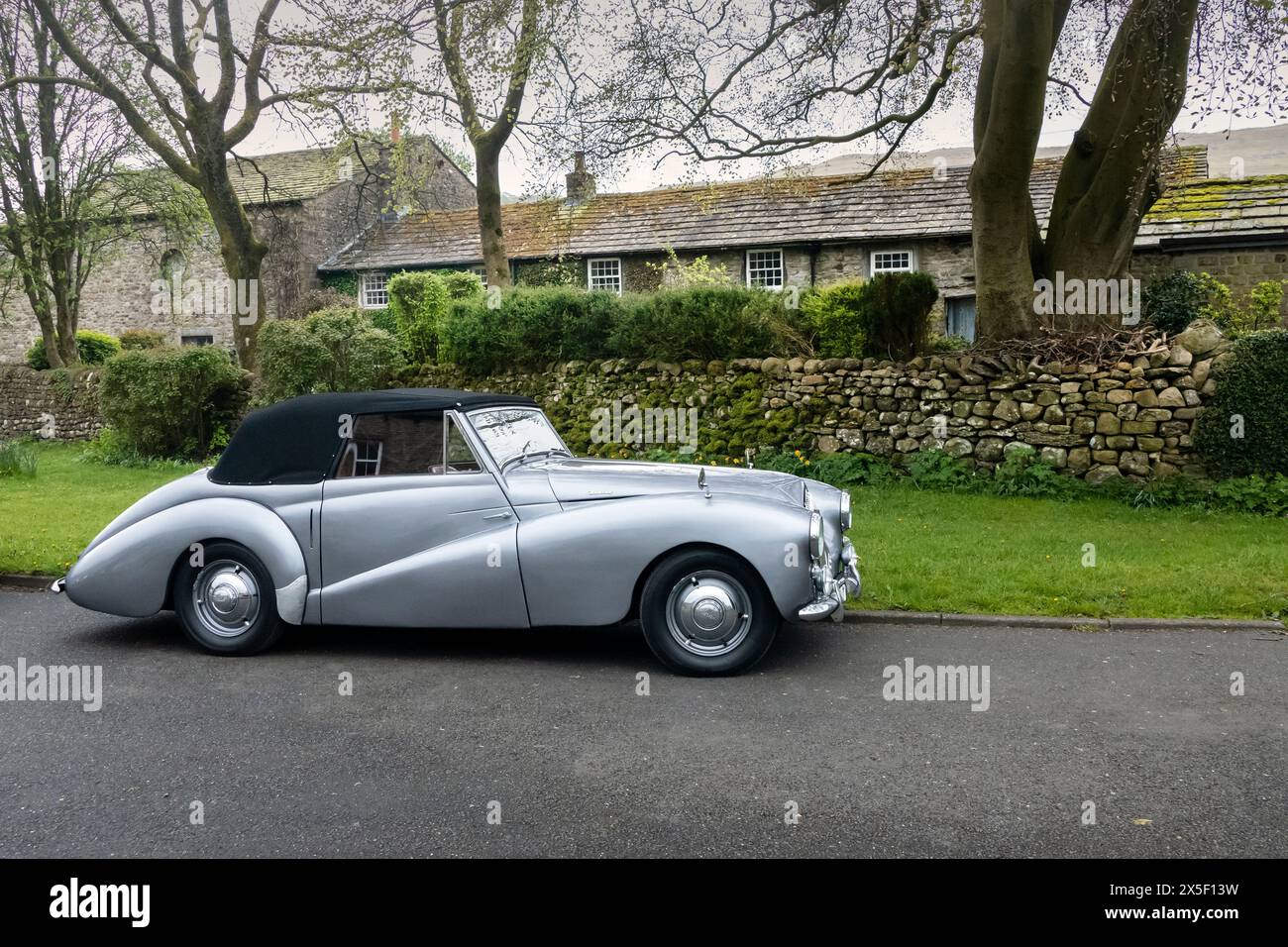 Austin Healey Club tour of Yorkshire Dales 2024 Stock Photo - Alamy