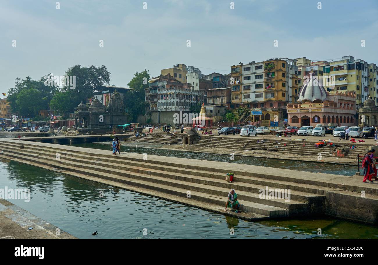 Temples and buildings facing the Godavari Ghat at Nashik Stock Photo ...