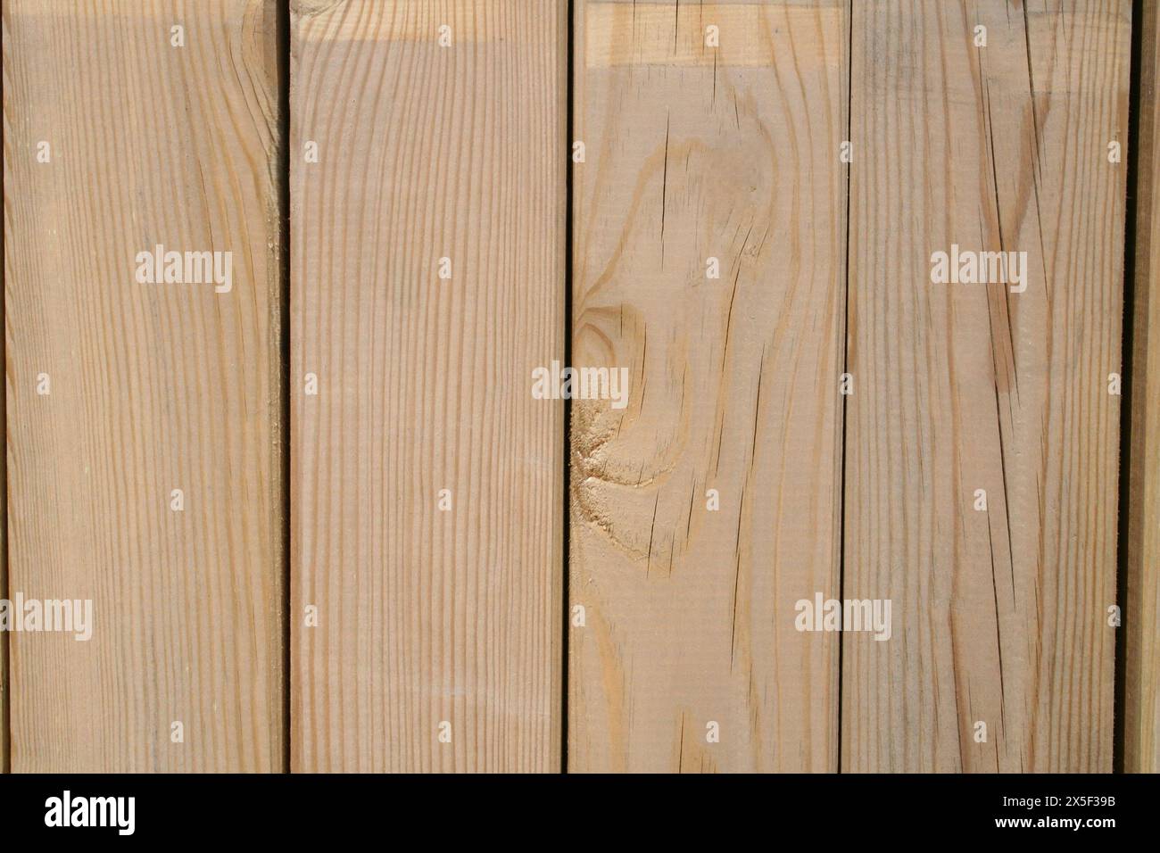 laminated wood, dovetail joint Stock Photo - Alamy