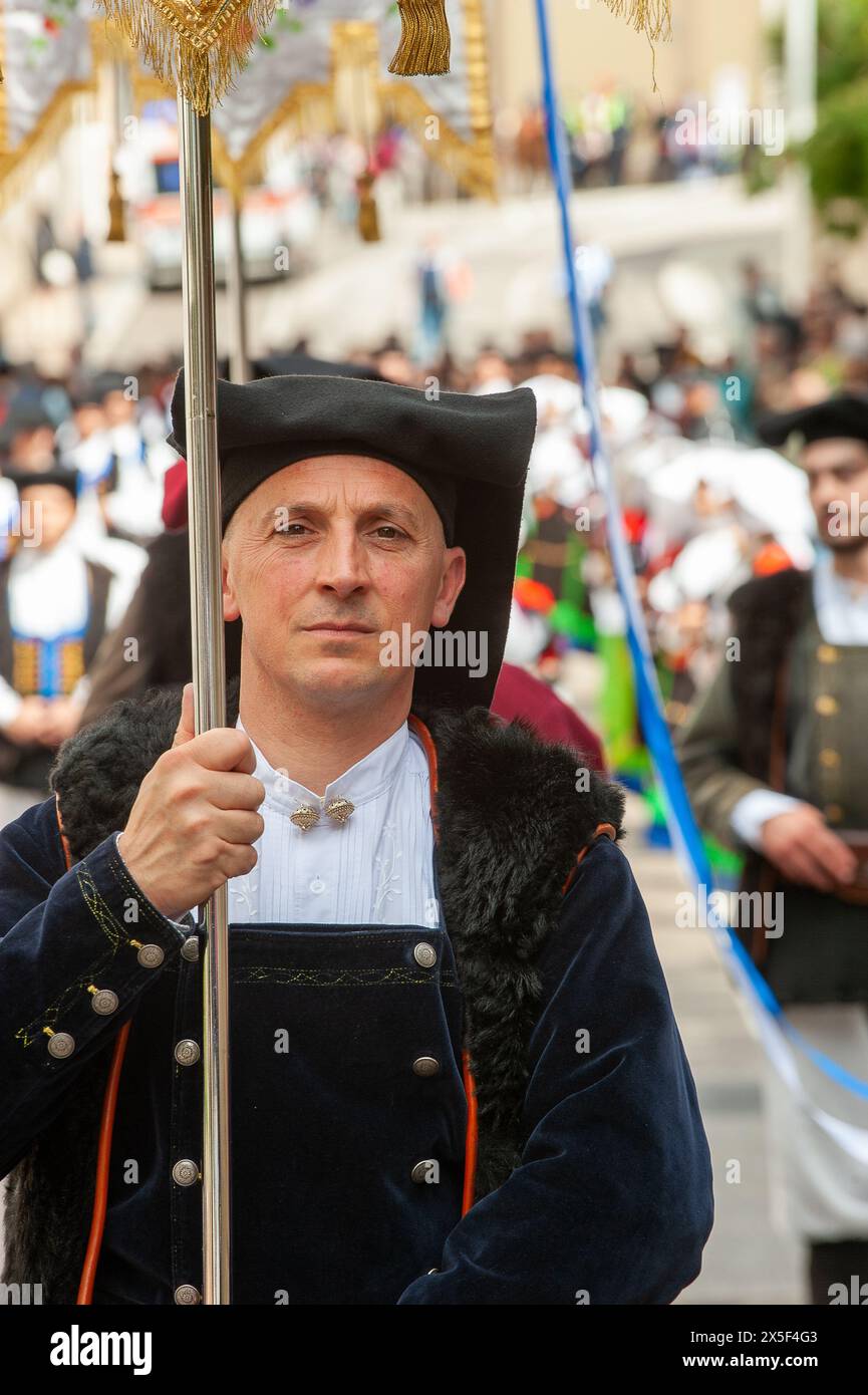 Italian Folk Parade in Sardinia Stock Photo - Alamy