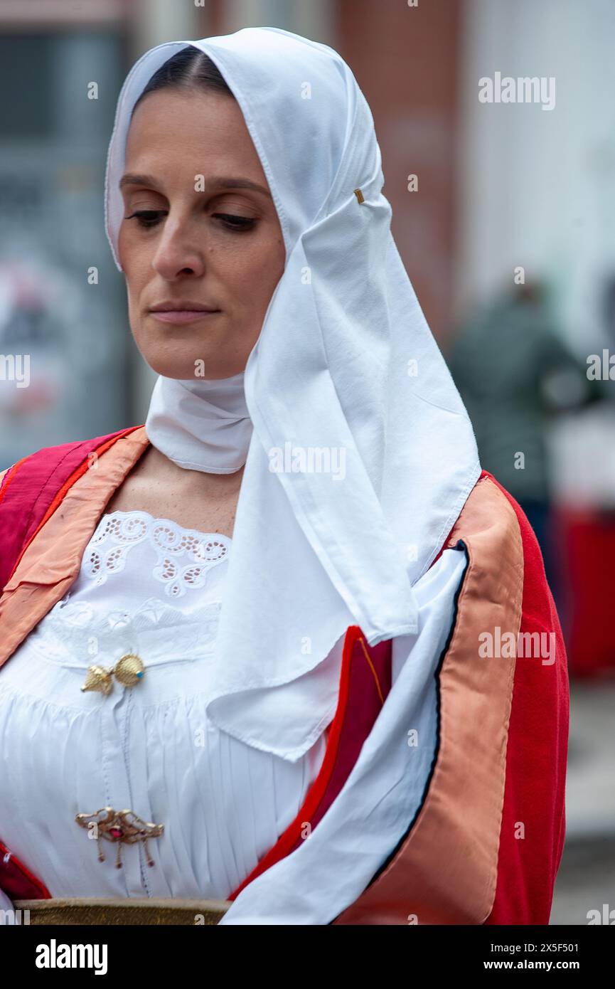 Italian Folk Parade in Sardinia Stock Photo - Alamy