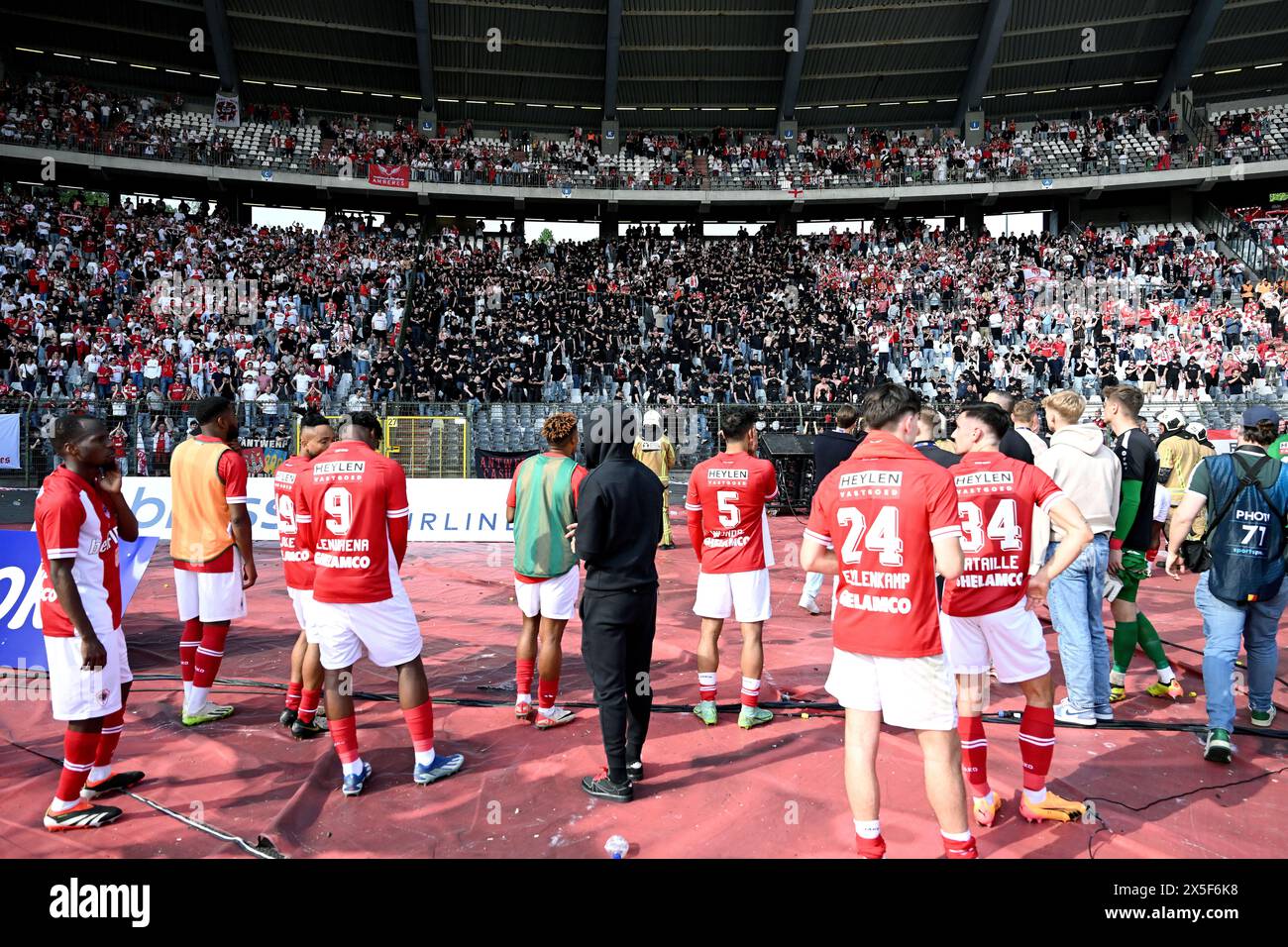 Royal antwerp fc players hi-res stock photography and images - Alamy