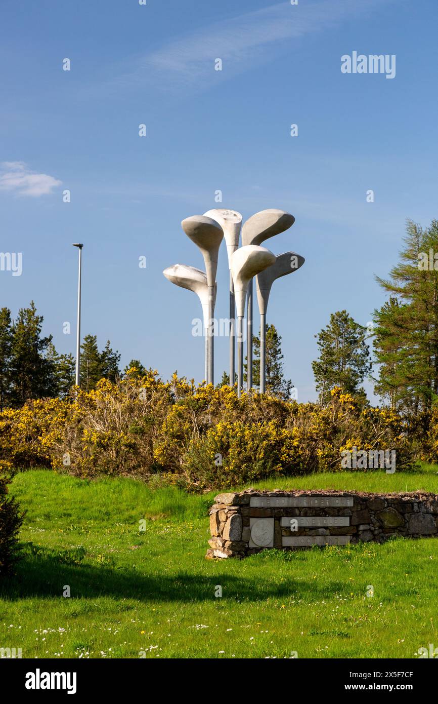 6 giant golf clubs hi-res stock photography and images - Alamy