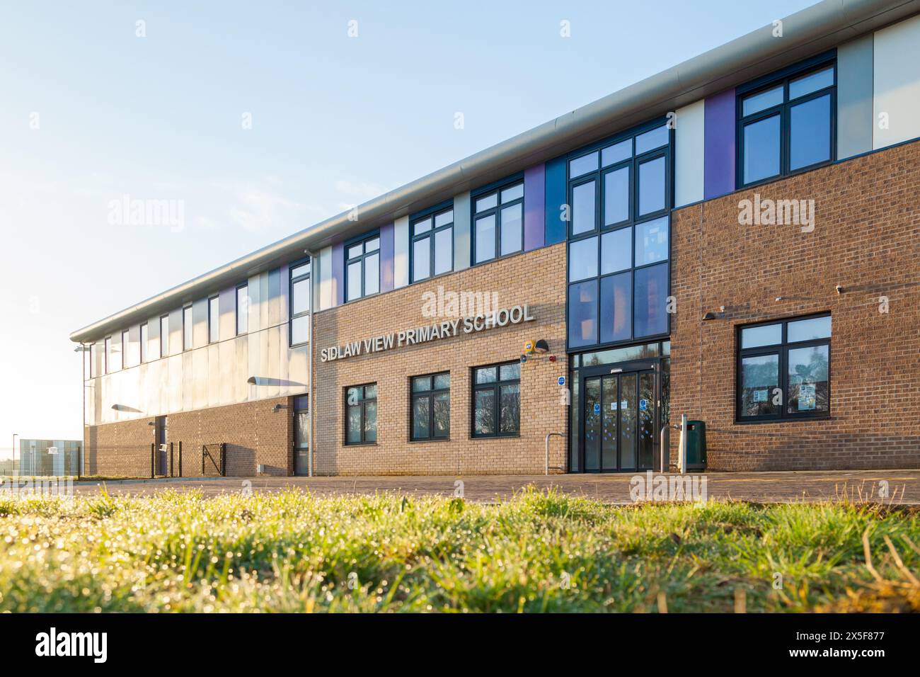 Sidlaw View Primary School Stock Photo - Alamy