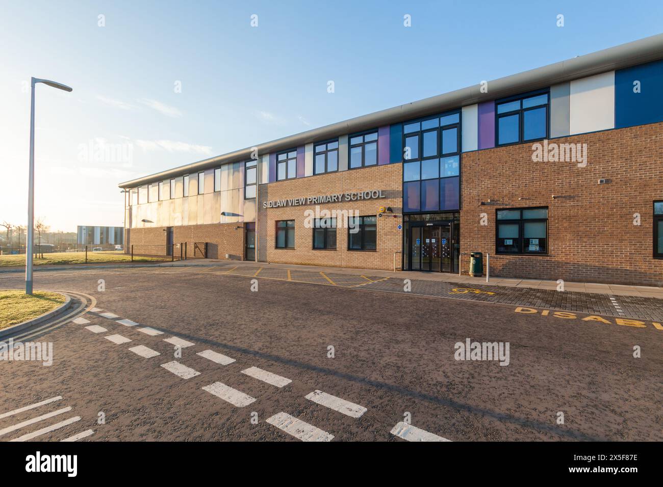 Sidlaw View Primary School Stock Photo - Alamy