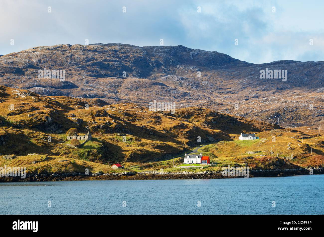 Views from the Golden Road around the South East of Isle of Harris ...