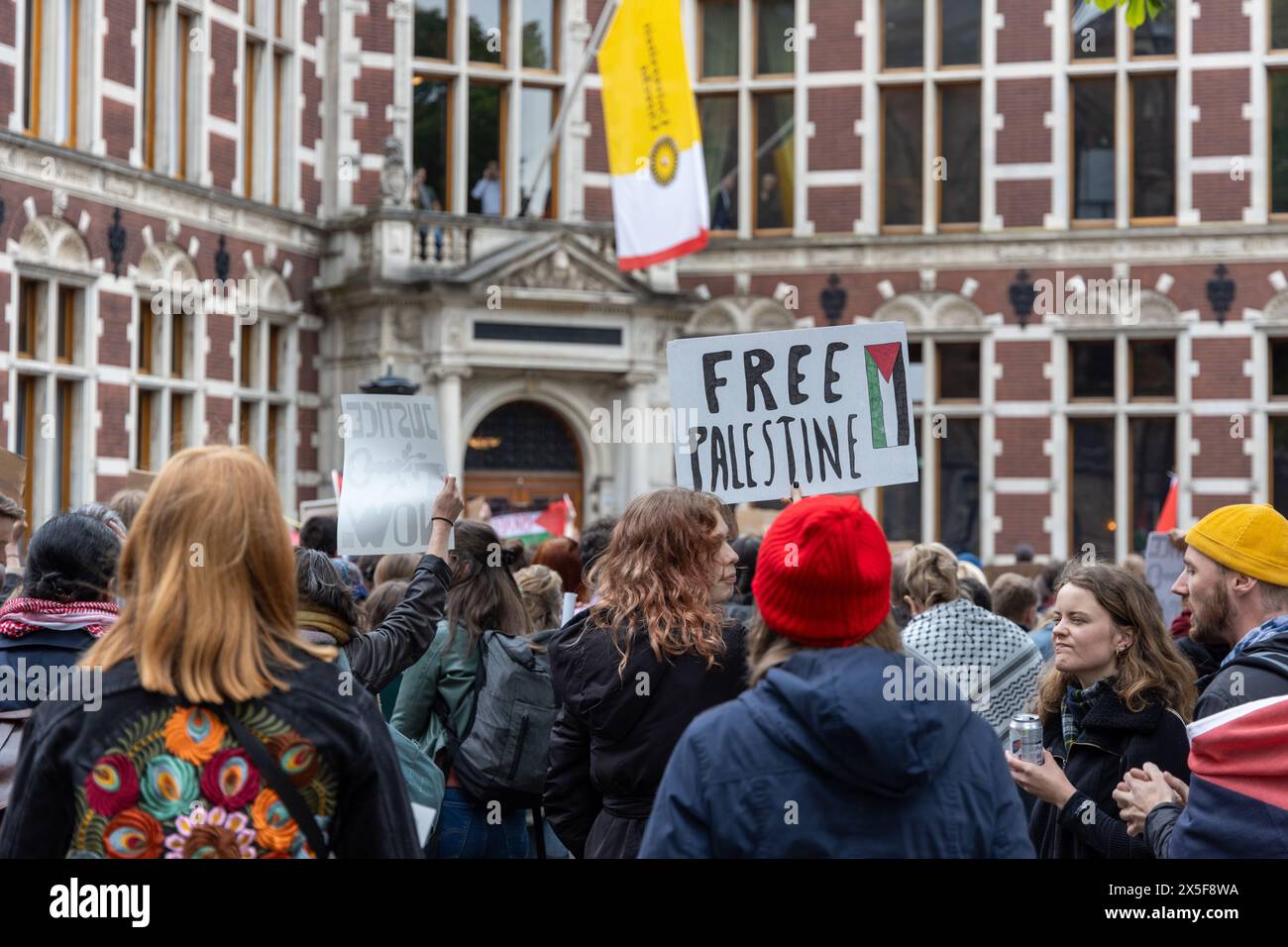 Utrecht, The Netherlands, 8th May 2024, Students protesting at Domplein ...