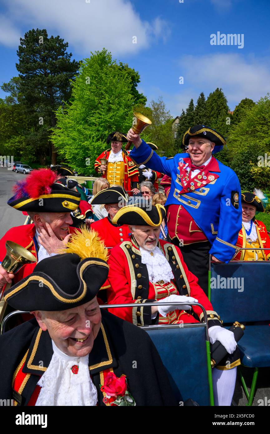 Town criers smile (bellmen & bellwomen in colourful braided crier's ...