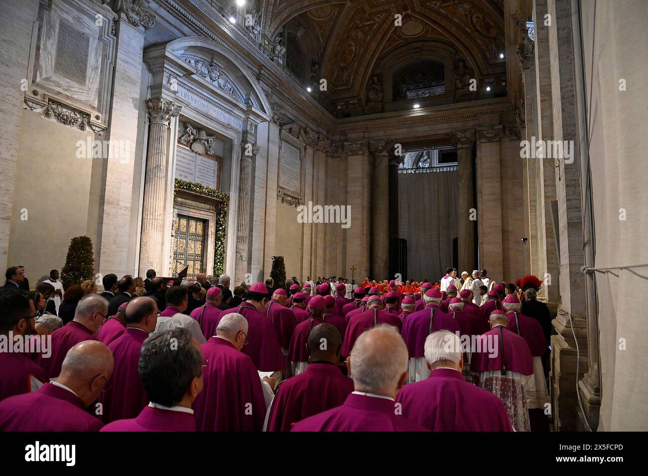 Pope Francis attends the reading of the papal bull 'Spes non confundit ...