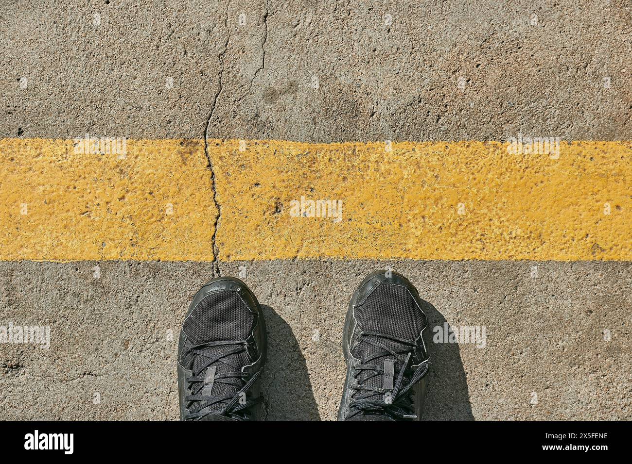 Standing behind the line Stock Photo - Alamy