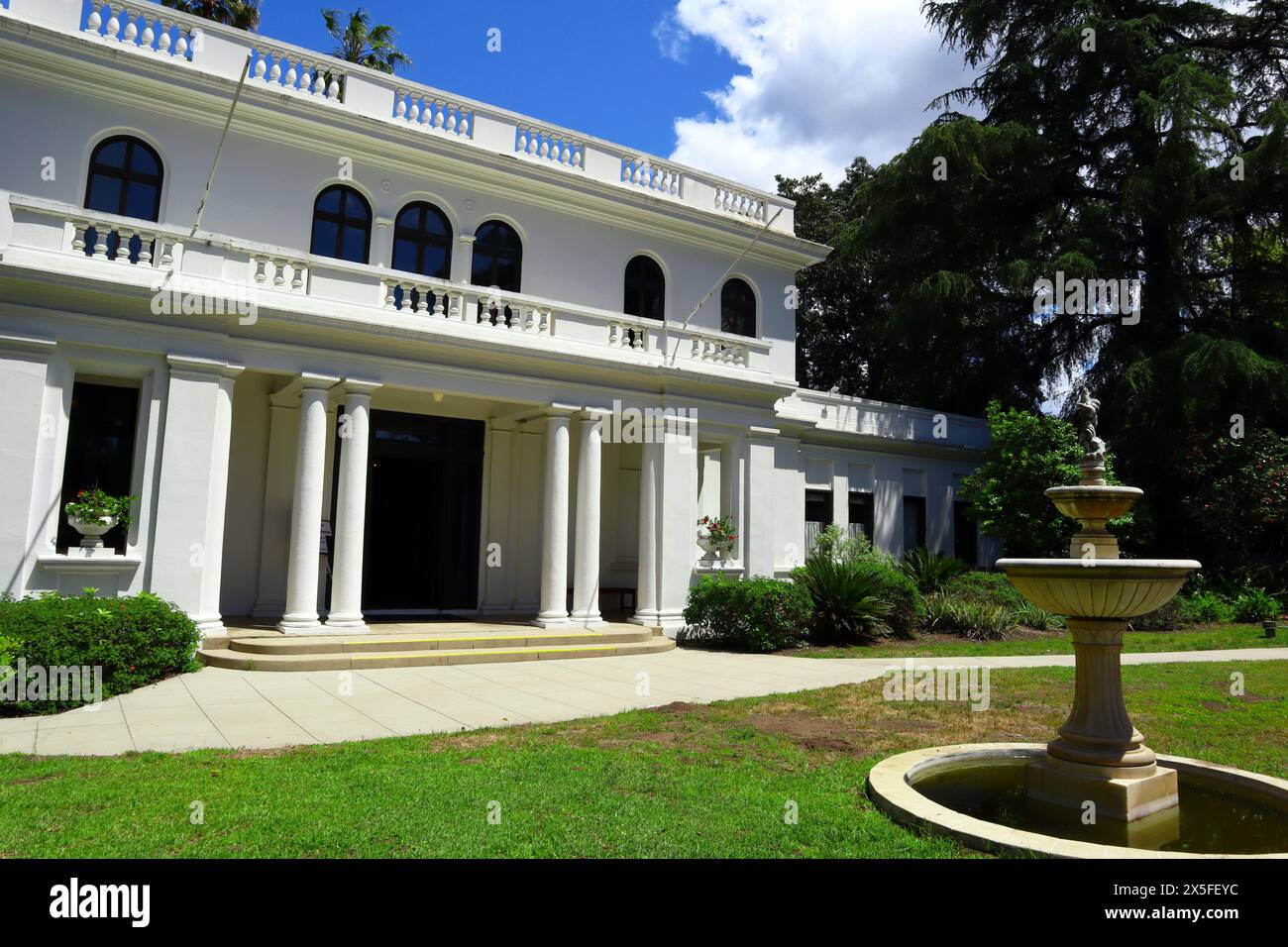 Pasadena Museum of History located at 470 West Walnut St, Pasadena ...