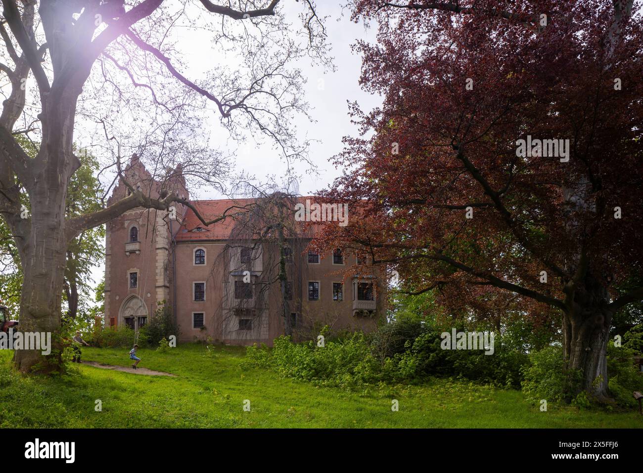 Rittergut und Schloss Das Taubenheimer Schloss befindet sich im ...