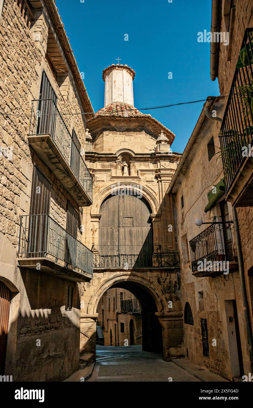 Entrance door to the medieval town of Calaceite in the Matarraña region ...
