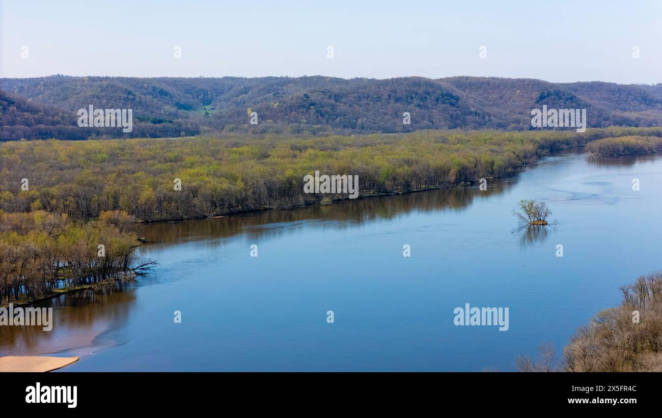 Aerial photograph of the Lower Wisconsin River west of Muscoda ...