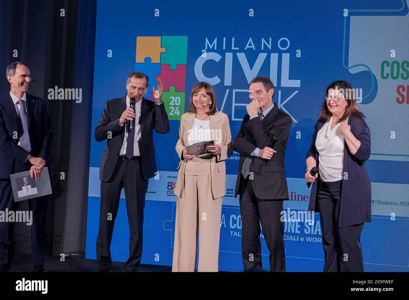 Sala civil hi-res stock photography and images - Alamy