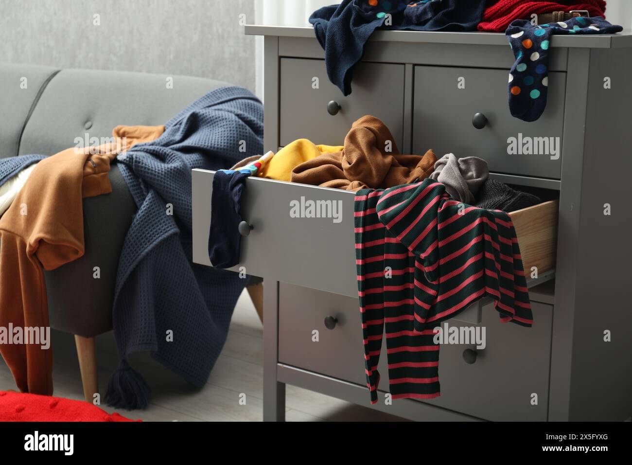 Messy house hi-res stock photography and images - Alamy