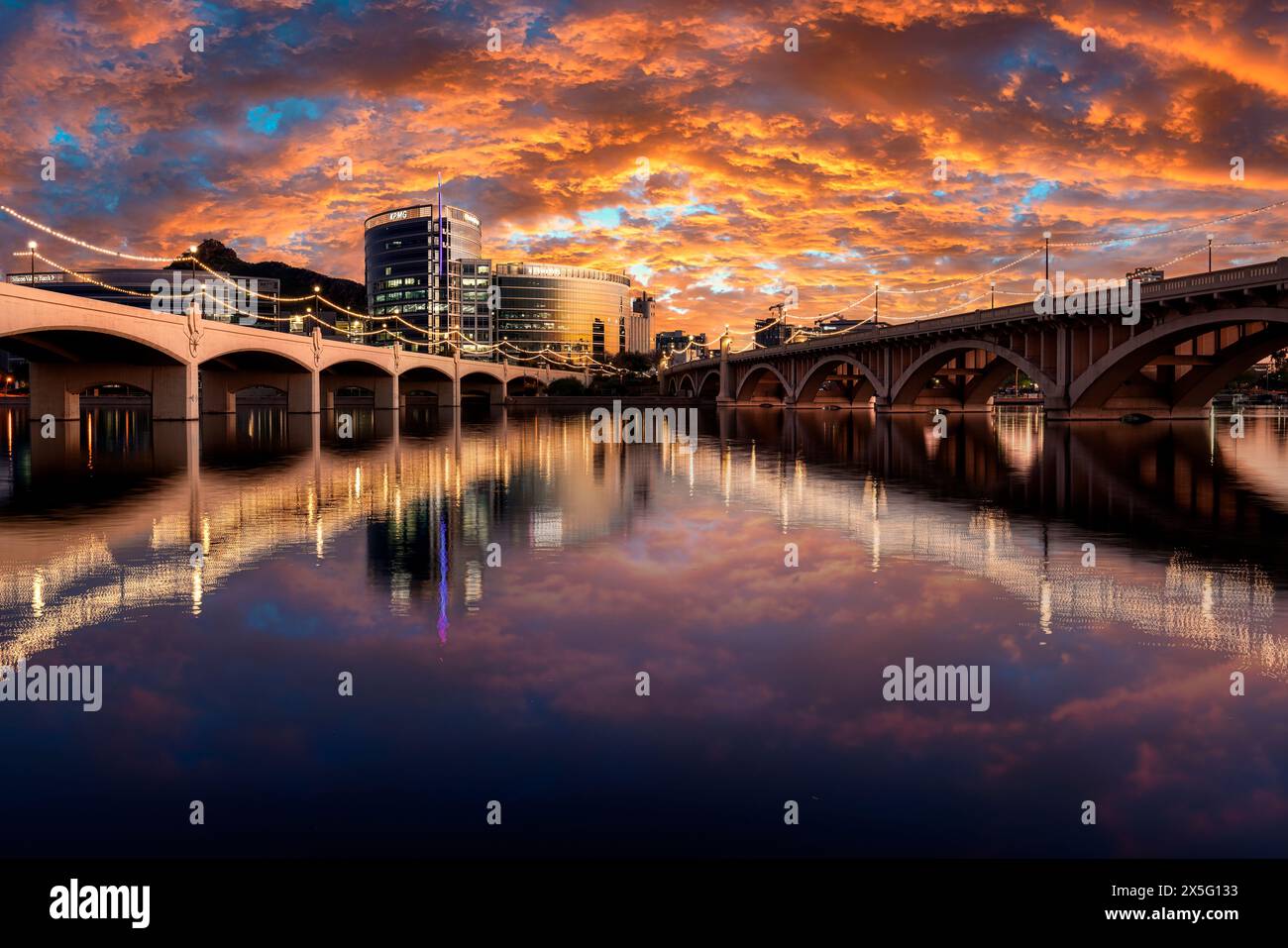 Mill Street Bridge in Tempe, Arizona Stock Photo - Alamy