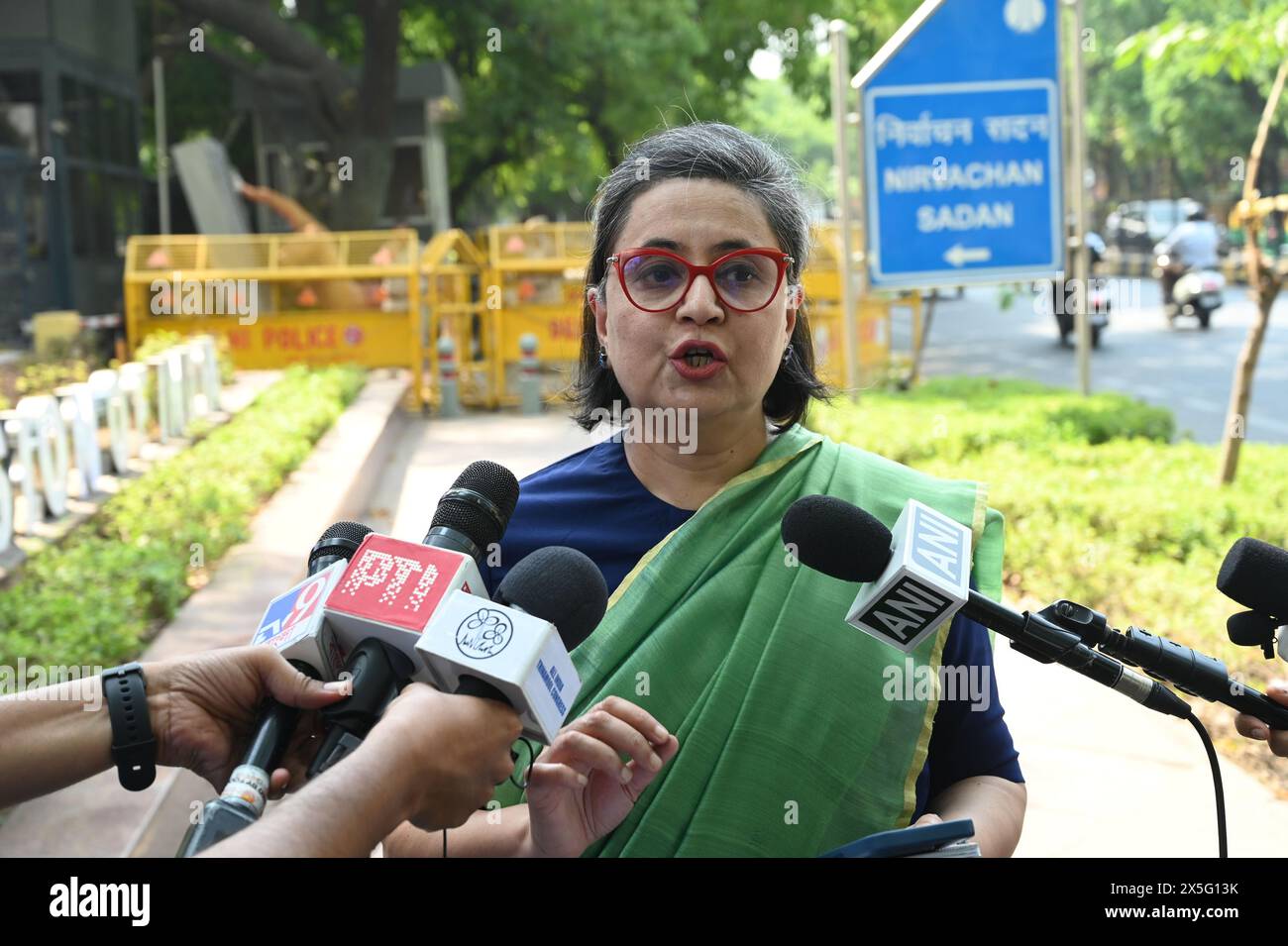 Sagarika ghose hi-res stock photography and images - Alamy