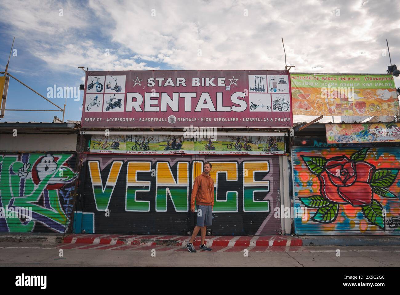 Storefront with Vibrant Street Art, Venice Beach, Los Angeles Stock ...