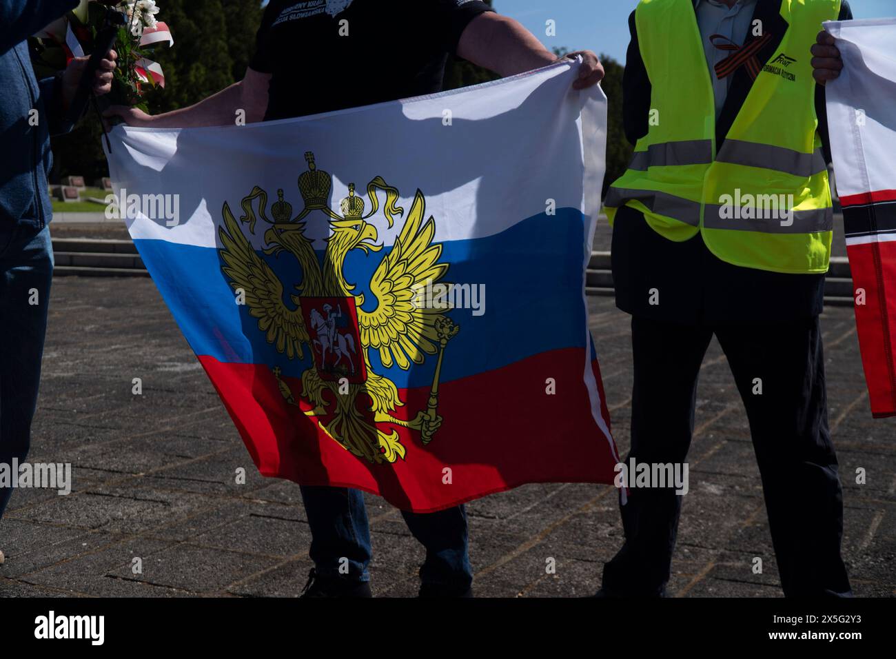 Warsaw, Poland. 09th May, 2024. Pro-Russia supporters, members of the ...